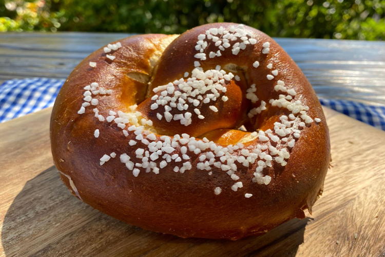 Brezel Sandwich Style - Products - German Butchery